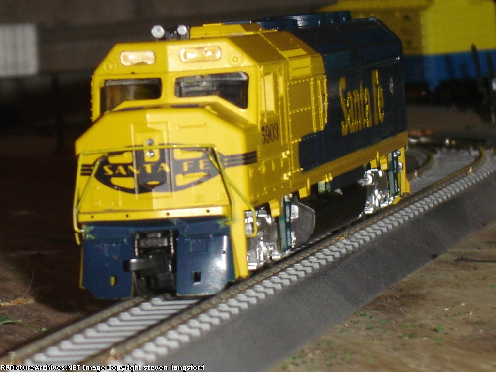 MY BRAND NEW ATSF F45